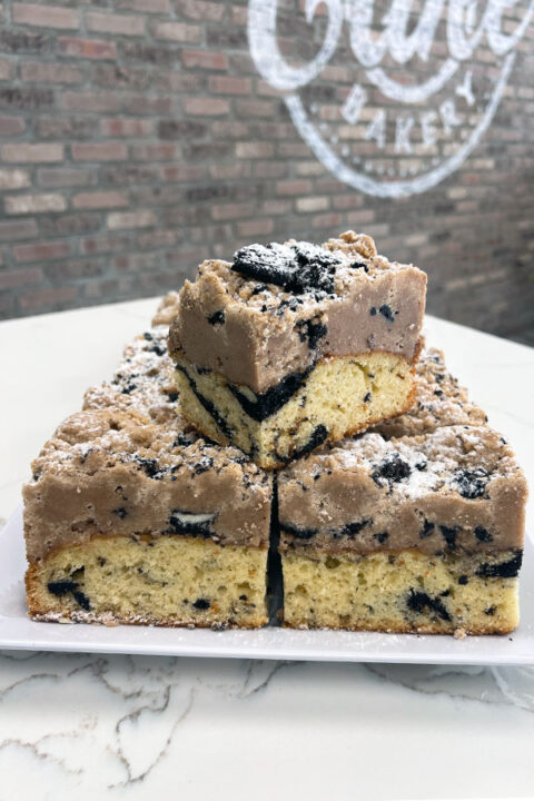 Cookies & Cream Crumb Cake