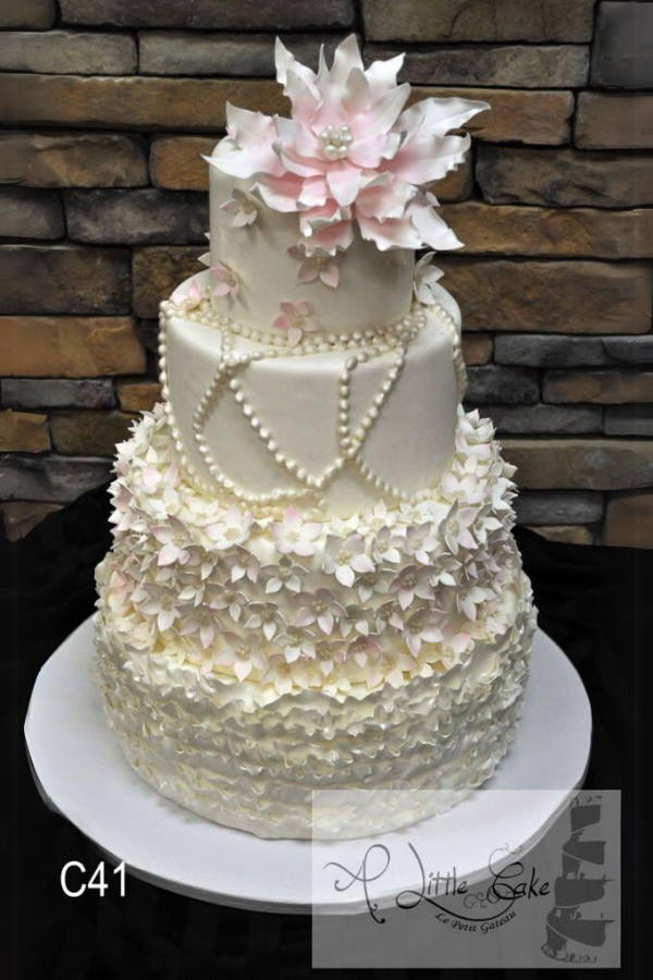 C41 – Fondant Wedding Cake With Elegant White And Pink Flowers